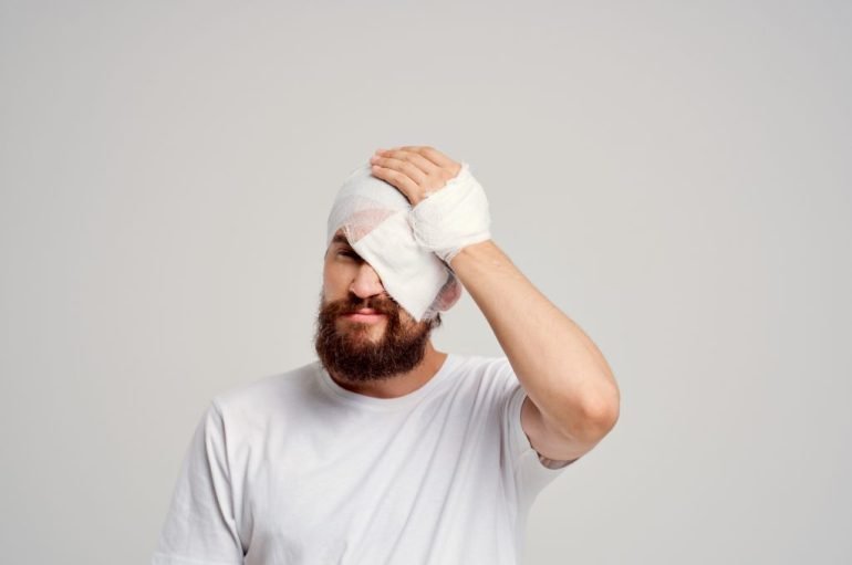 Symptoms to be aware of after a head injury